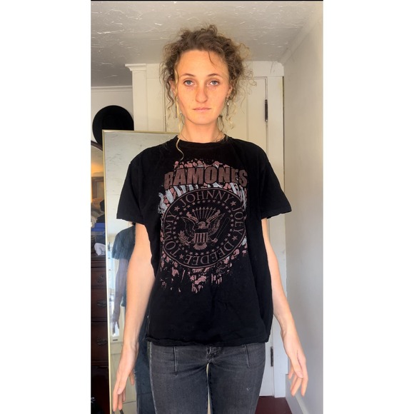 1-2-3-4 | Tops | Ramonas Band Tee Size Xl | Poshmark